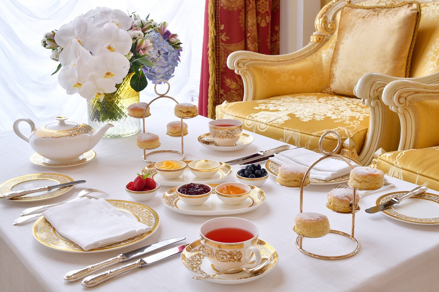 The Best Afternoon Teas In Dubai - Time In UAE