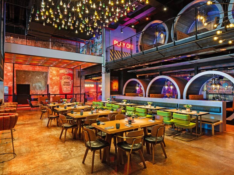 6 Incredible Kid-Friendly Restaurants That Parents Will Surely Love ...